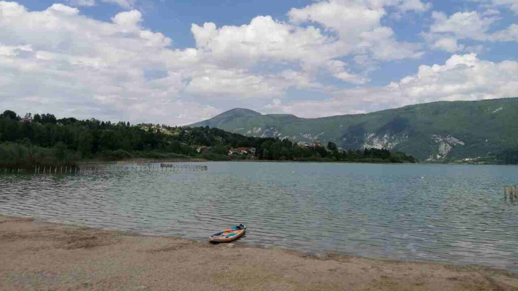Plage de Lepin Le Lac Au Lac D'Aiguebelette